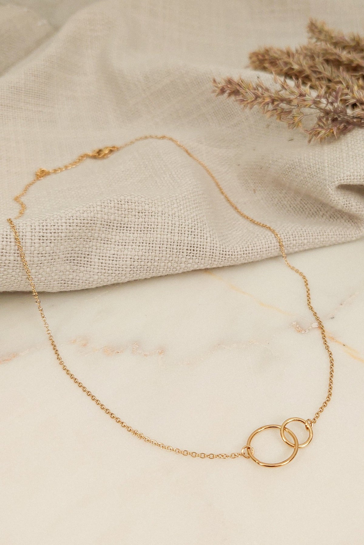 Colliers Bohèmes Chic | Mariage, Multirang | Miss Bohème